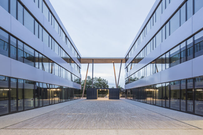 Linde Office Center, Pullach | Landschaftsarchitektur Huber